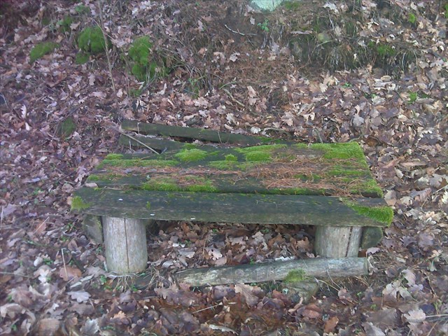 GC65XCF Vyhlidka na Lavicky od lavicky (Unknown Cache) in Středočeský ...